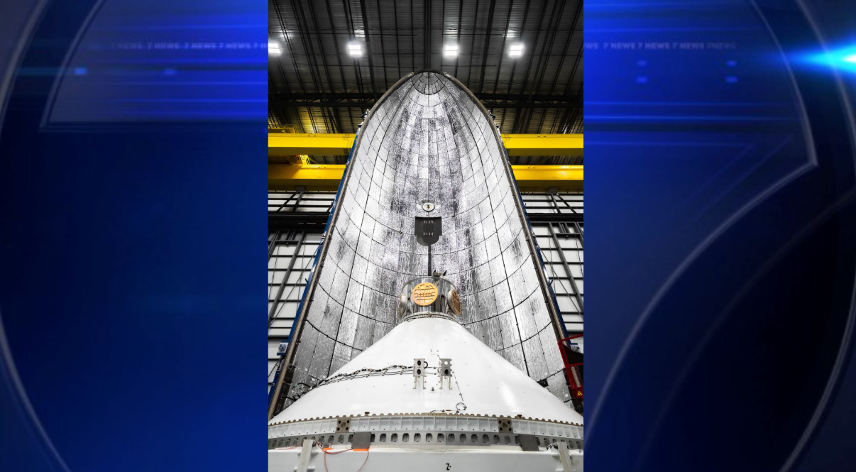 Jeff Bezos’ Blue Origin set to launch its first orbital rocket — the powerful New Glenn - WSVN ...