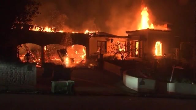 Fire crews in Southern California quickly extinguish brush fires amid ... Fire crews in Southern California quickly extinguish brush fires amid ...