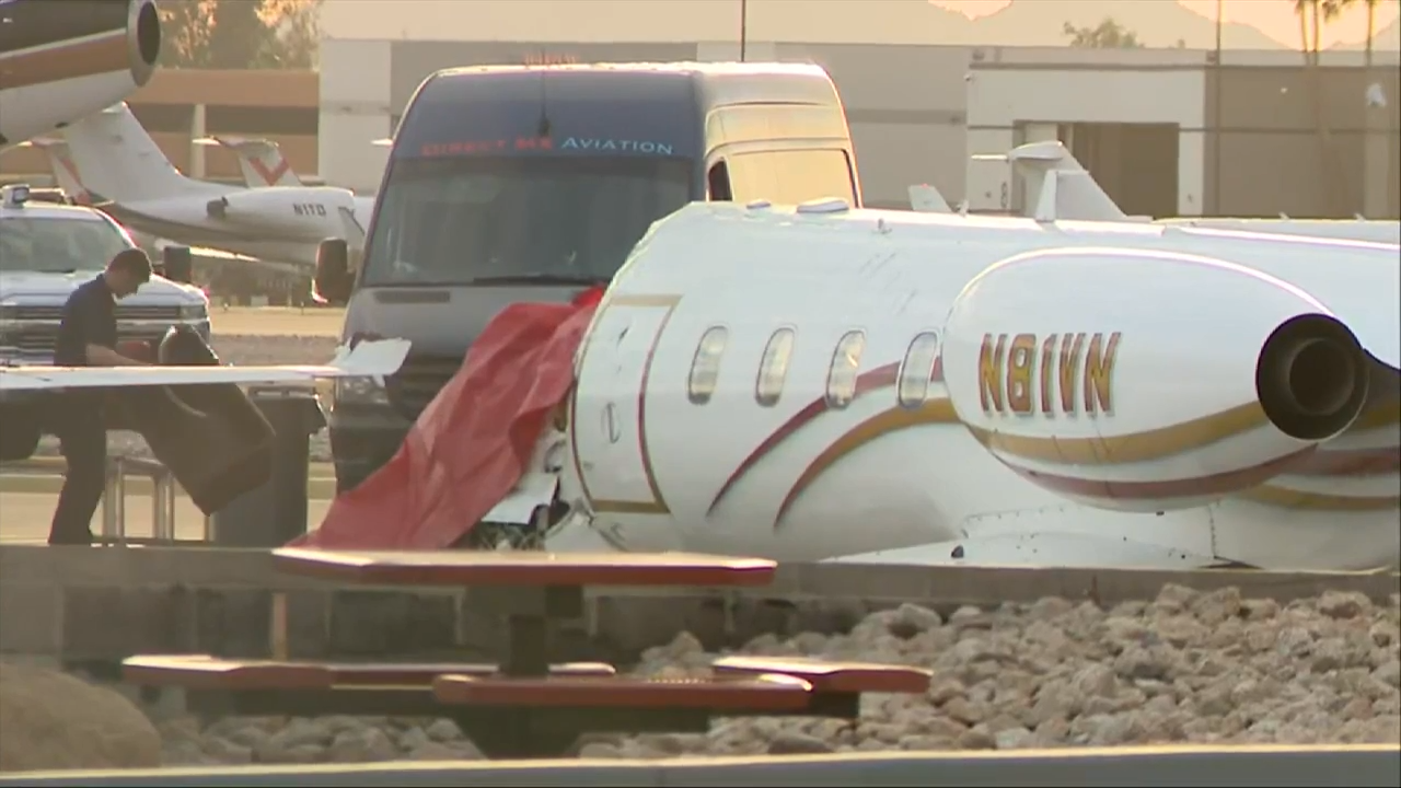 Private jets collide at Scottsdale Airport in Arizona, killing at least 1 person, authorities ...