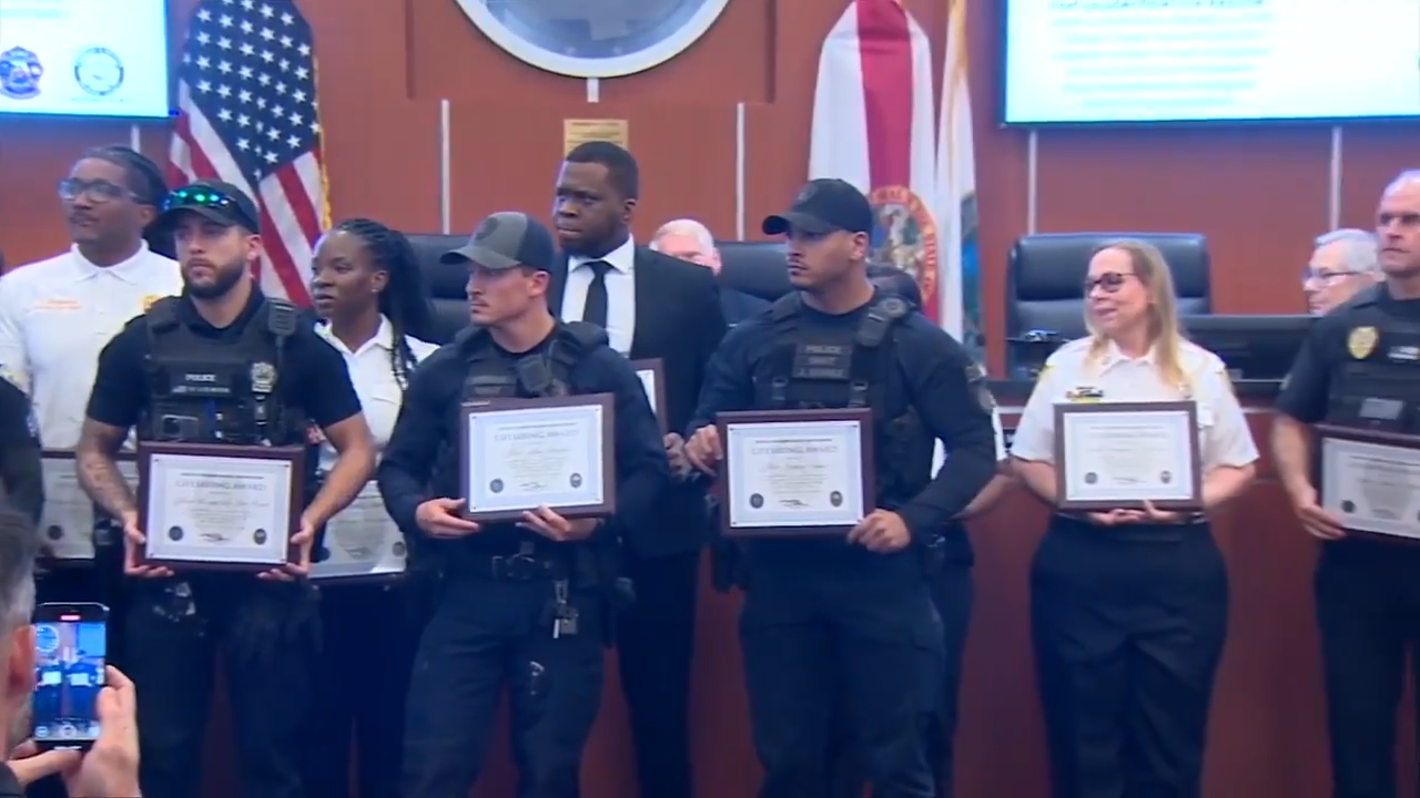 First responders honored after saving 2-year-old from drowning in Wilton Manors - WSVN 7News ...