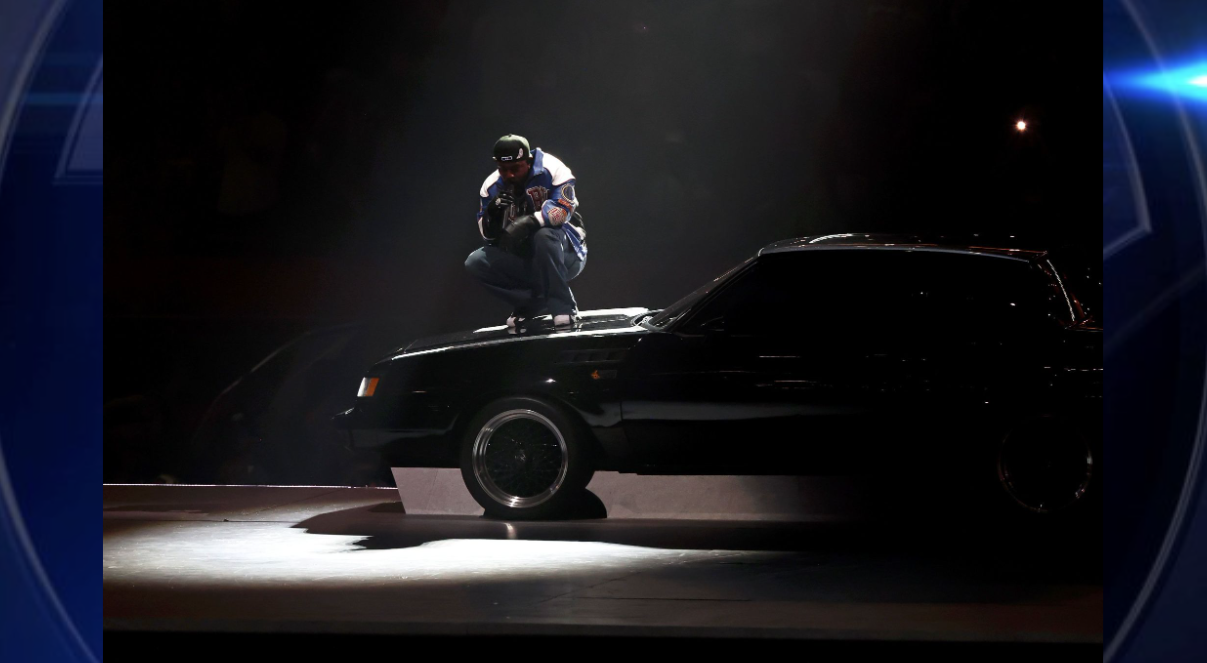 Kendrick Lamar performs ‘Not Like Us’ at Super Bowl halftime show ...