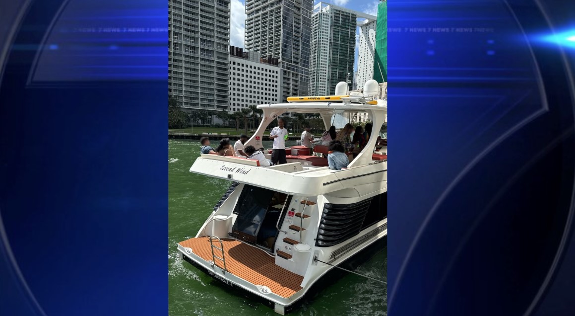 Coast Guard shuts down 12 illegal charters in Miami waters - WSVN 7News ... Coast Guard shuts down 12 illegal charters in Miami waters - WSVN 7News ...