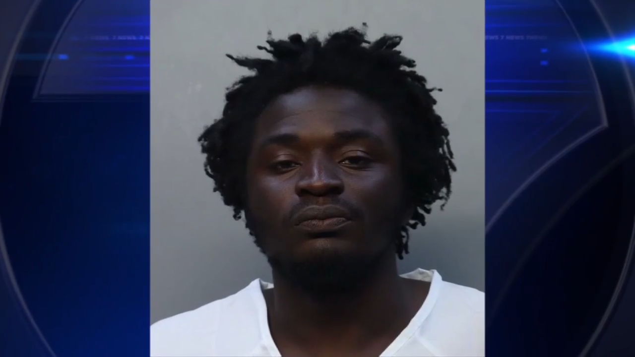 Suspect accused of battery on South Beach arrested; police use ...