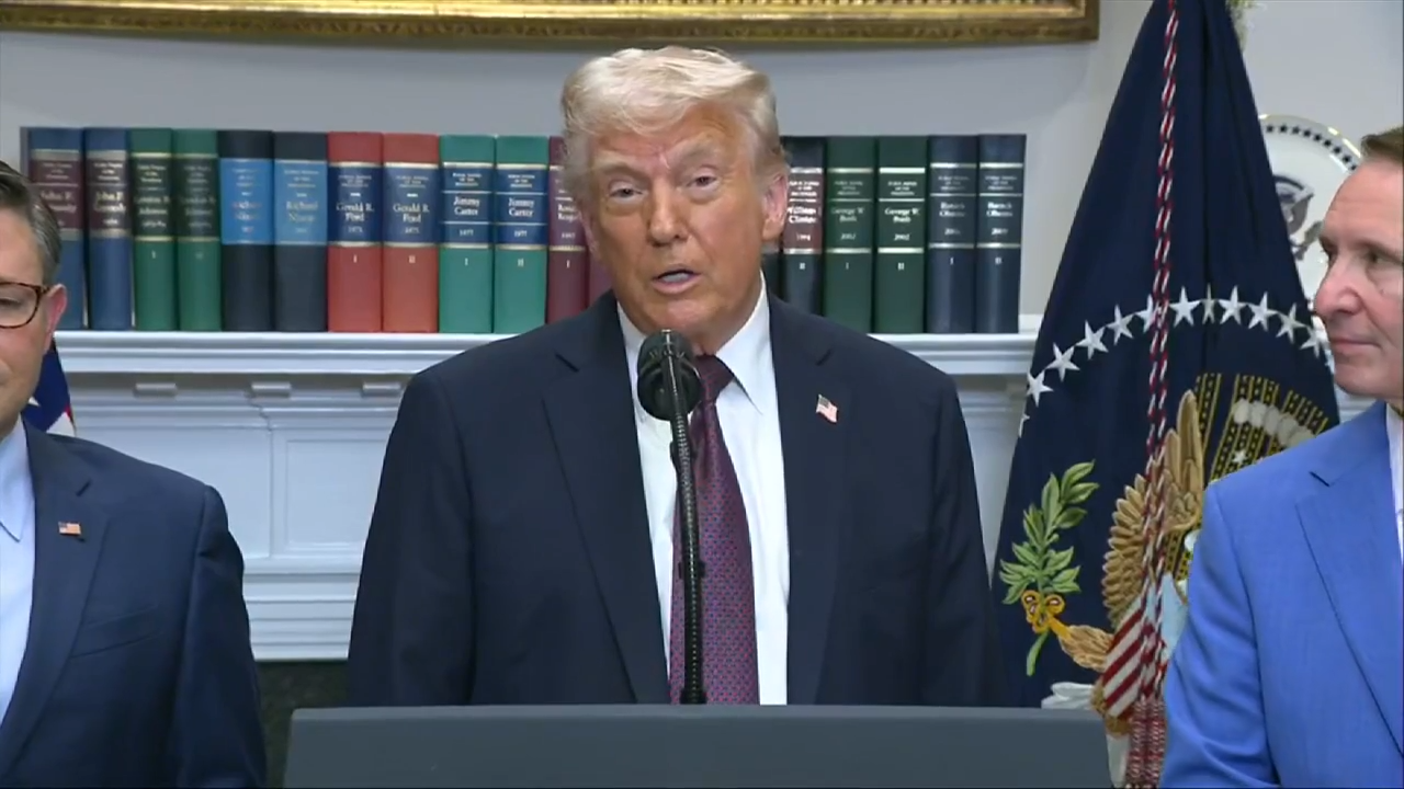 Trump downplays national security team texting military operation plan ...