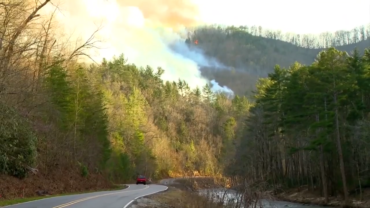 More evacuations as wildfires burn in the Carolinas. Forecasts aren’t encouraging for ...