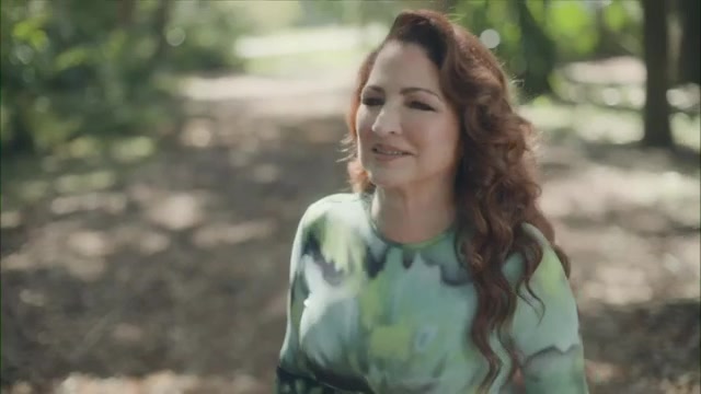 Gloria Estefan drops new single ‘Raíces,’ debuts music video during IG ...