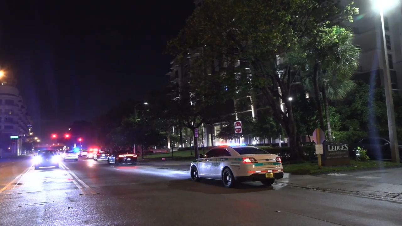 Miami Police officer’s apartment burglarized, stolen car recovered in ...