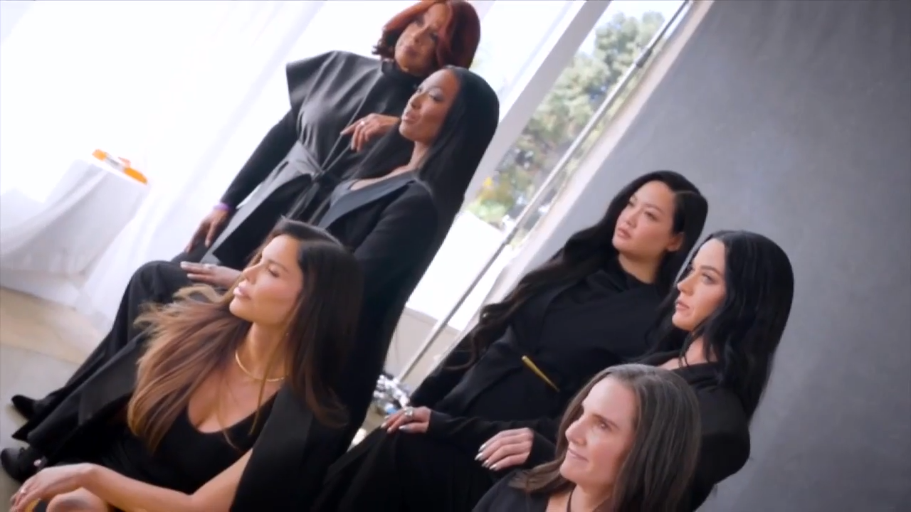 Blue Origin launches an all-female celebrity crew with Katy Perry, Gayle King and Lauren Sanchez ...