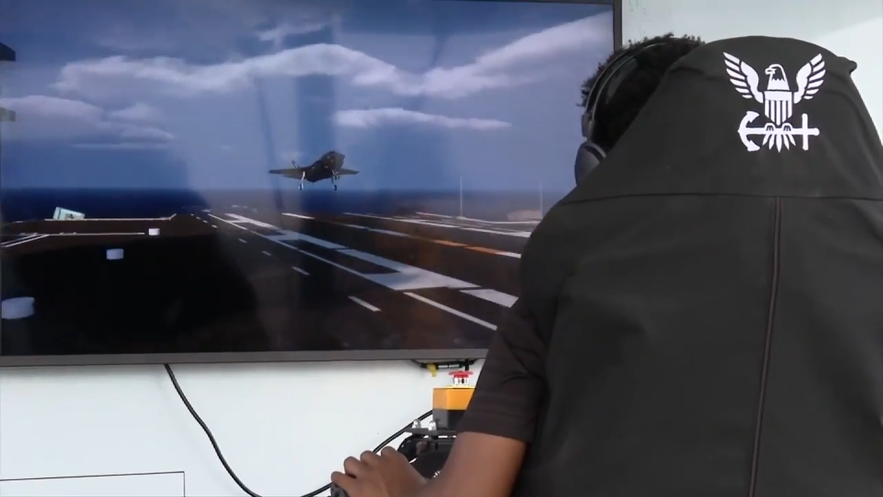 U.S. Navy displays interactive simulation of ‘Strike Group’ to high ...