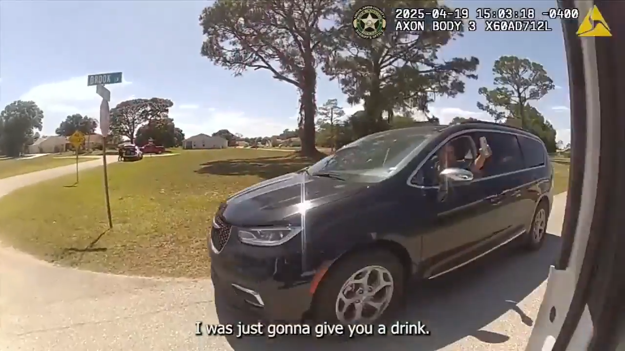Florida man offers deputies a drink during chase in Highlands County ...