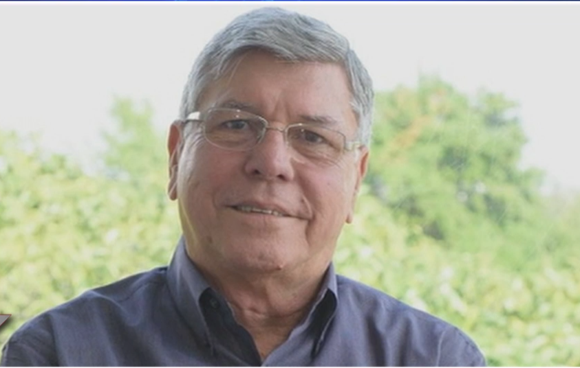 City of Miami Commissioner Manolo Reyes dies at 80 - WSVN 7News | Miami ...