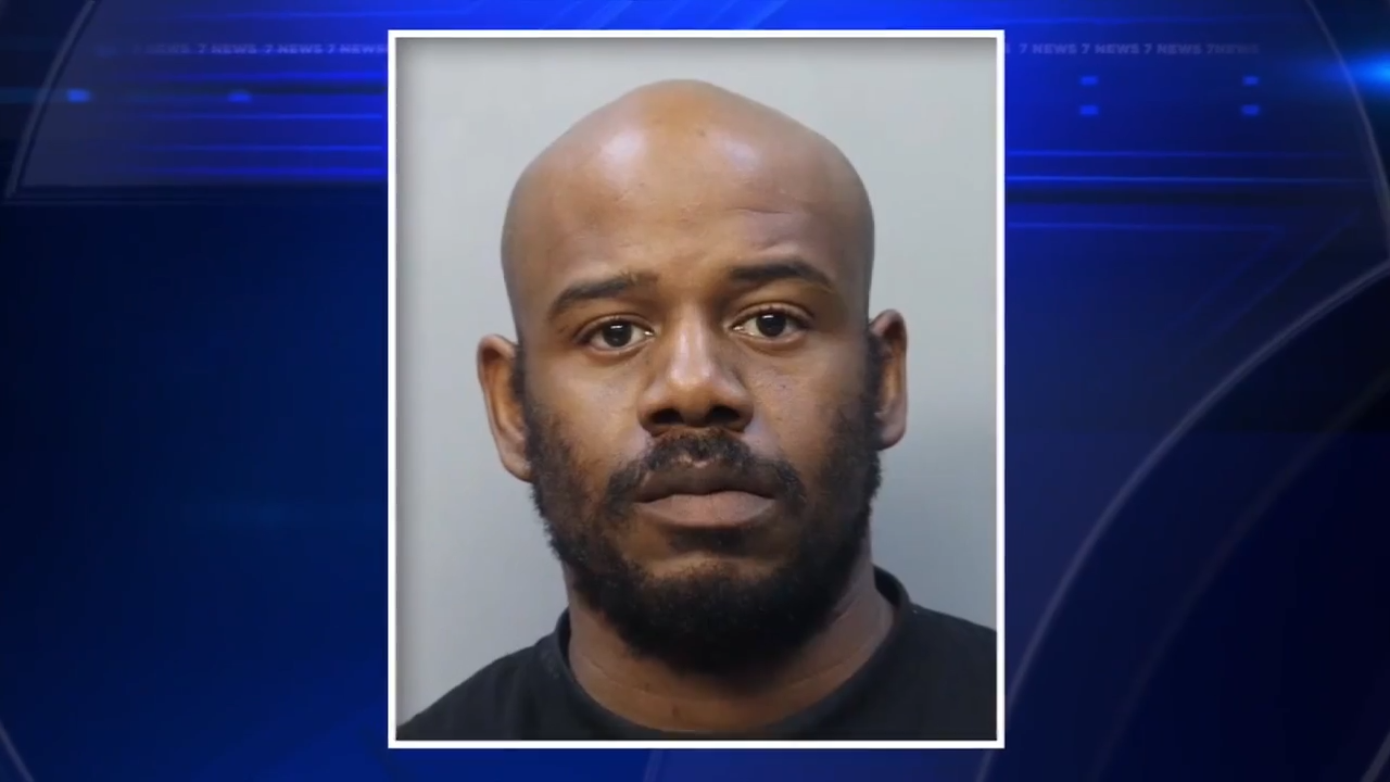 Police arrest man accused of indecent exposure on the streets of Miami Beach - WSVN 7News ...