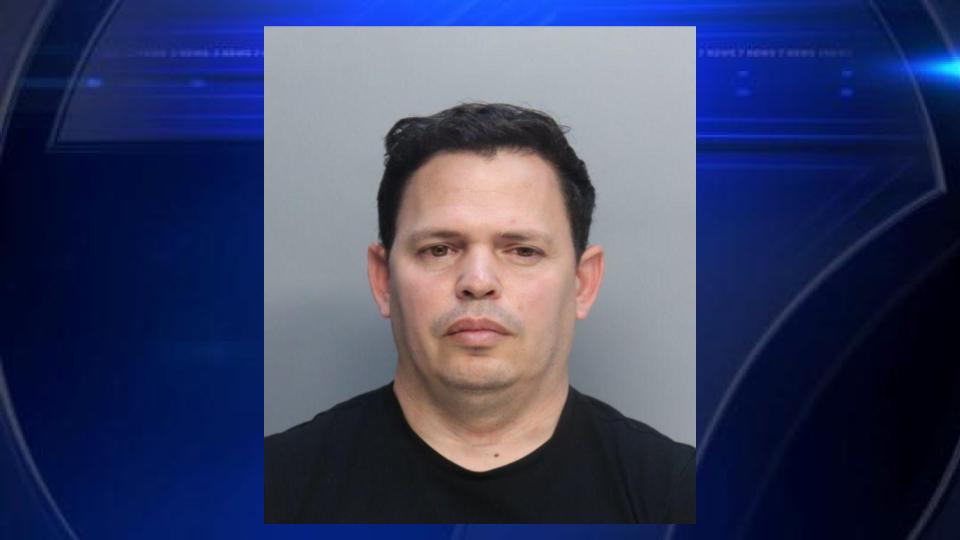 Store employee at Dolphin Mall arrested for planting hidden camera in ...