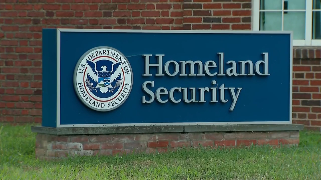 DHS says federal agents in Chicago fired at driver who ‘rammed the law ...