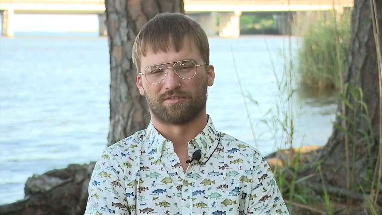 Shark fisherman use drone to save teen girl from rip current at ...