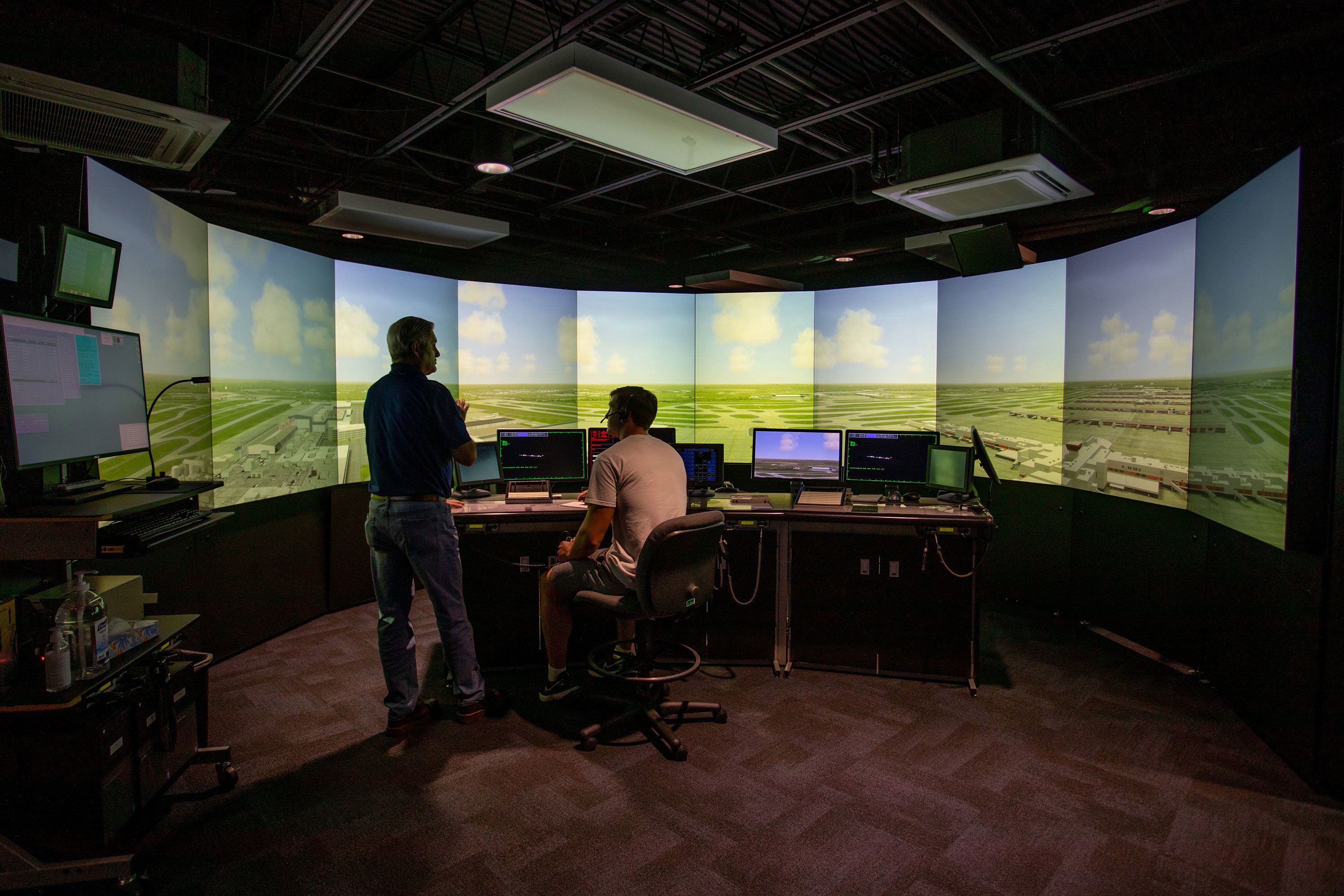 The US needs more air traffic controllers. These graduating students ...