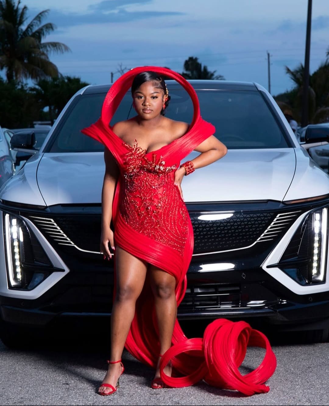 Vikings Go Vogue: Miami Norland seniors stuns in style at Met Gala ...
