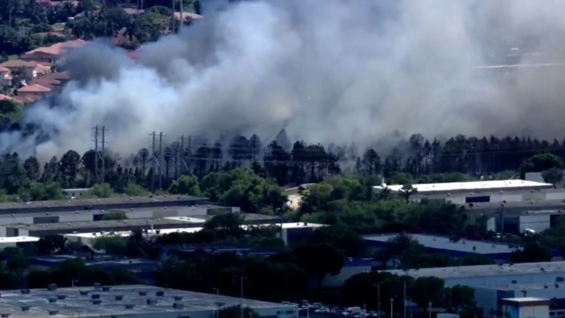 Grass fire in SW Miami-Dade under control; at least 20 acres burned, 85 ...