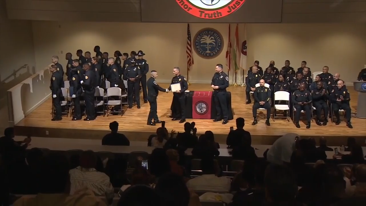 Miami Police hosts graduation ceremony for recruits from 4 agencies ...