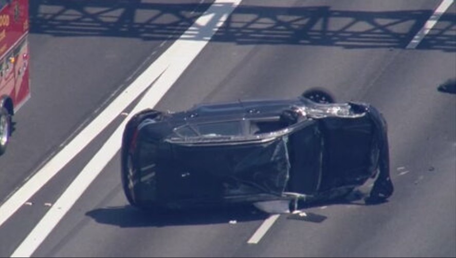 1 hospitalized after rollover 4-car crash on northbound I-95 near ...