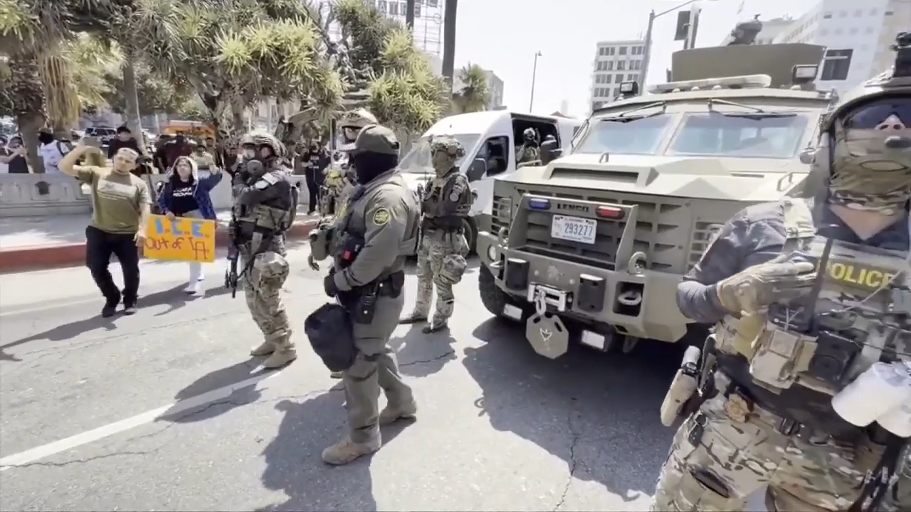 Troops and federal agents briefly descend on LA’s MacArthur Park in ...