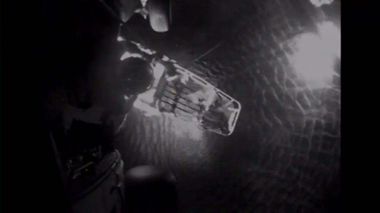 US Coast Guard rescue 77-year-old captain experiencing symptoms ...