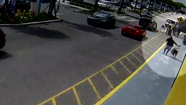 Video shows suspected thief shoving elderly woman unprovoked outside ...