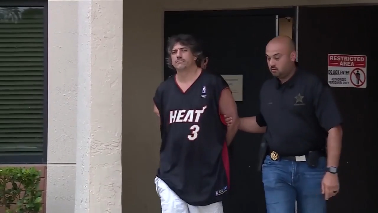 PBSO deputies say they stopped a convicted felon from conducting mass ...