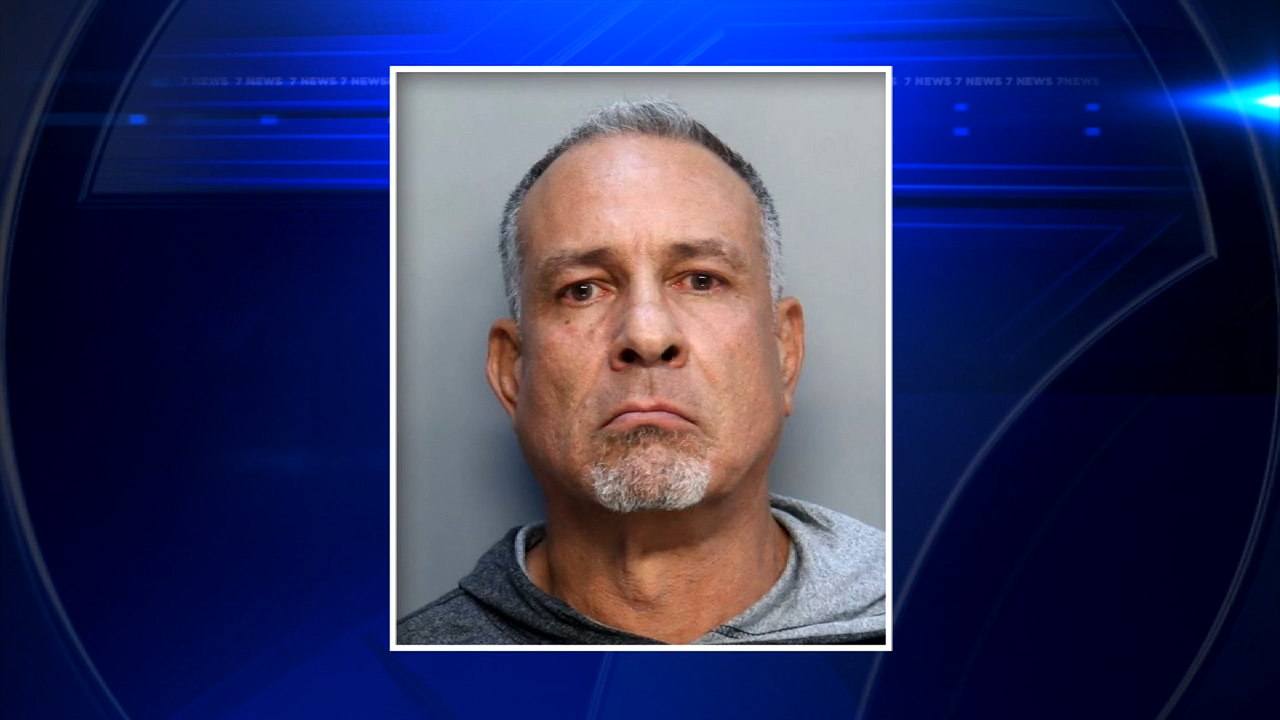 Driver arrested after fatally crashing into landscaper in Cutler Bay ...