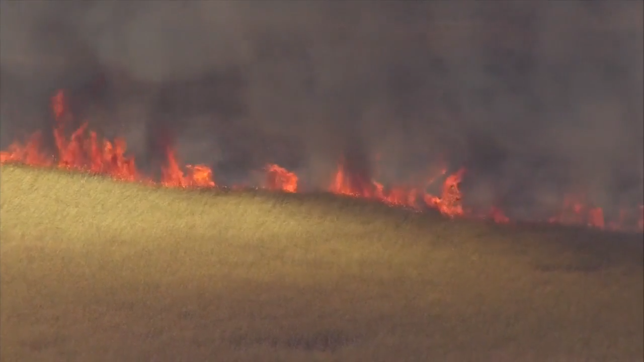 Crews continue battling West Broward brush fire; 45K acres burned, 30% ...