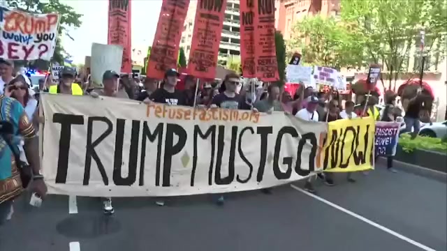 Demonstrators protest Trump-backed redistricting plans at over 200 ...