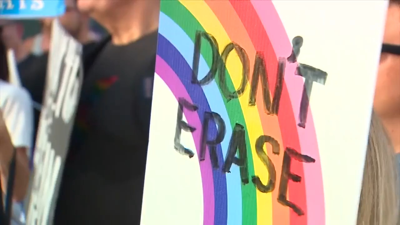 Florida cities race to save rainbow crosswalks as the state’s deadlines ...