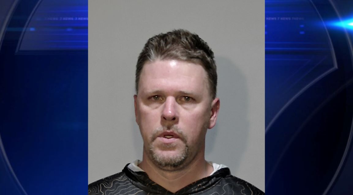 Miami man claiming to be ICE agent arrested for DUI, child endangerment ...