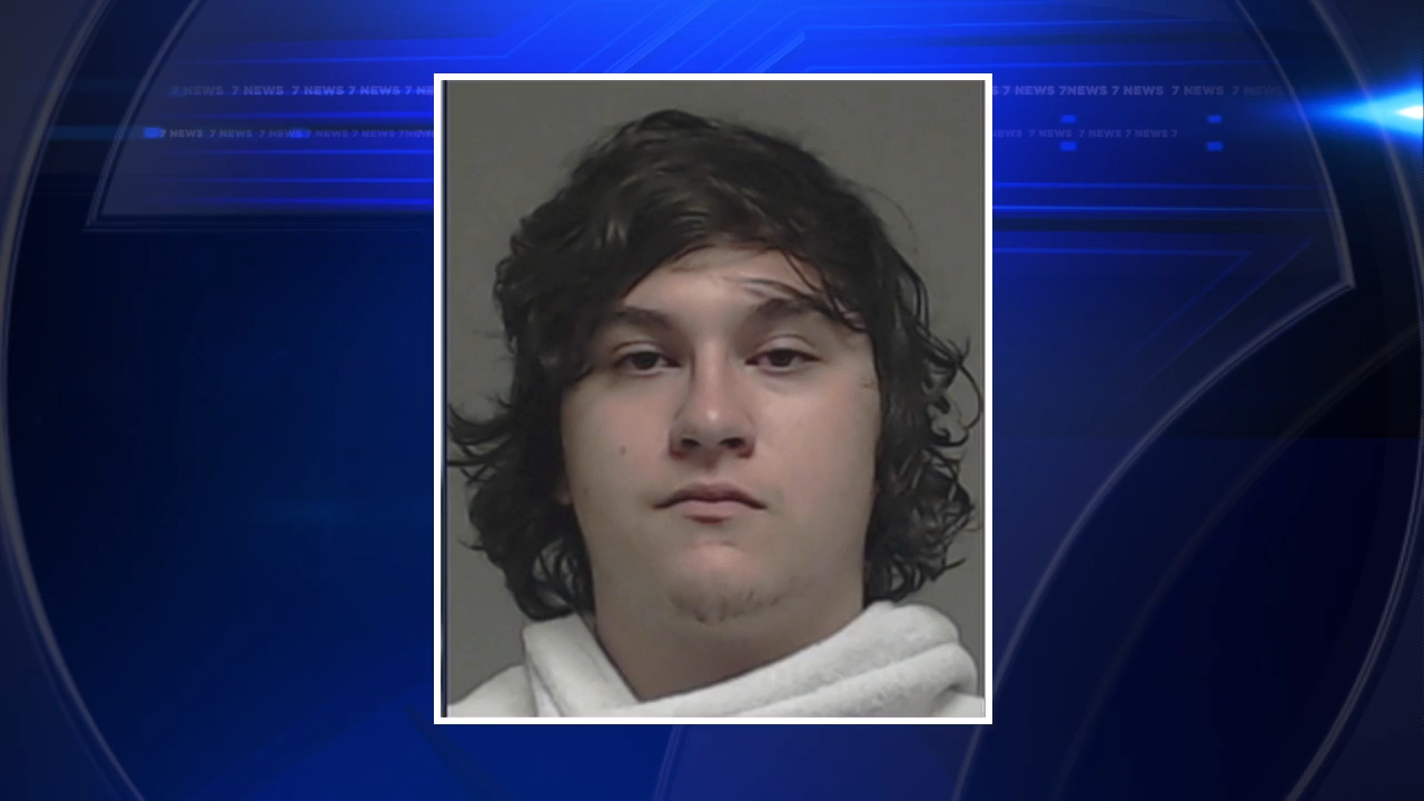 Man who fired on ICE facility hated US government, sought to kill ...