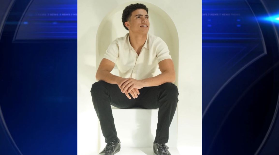 ‘I lived every day for him’: Family mourns 17-year-old who died in ...