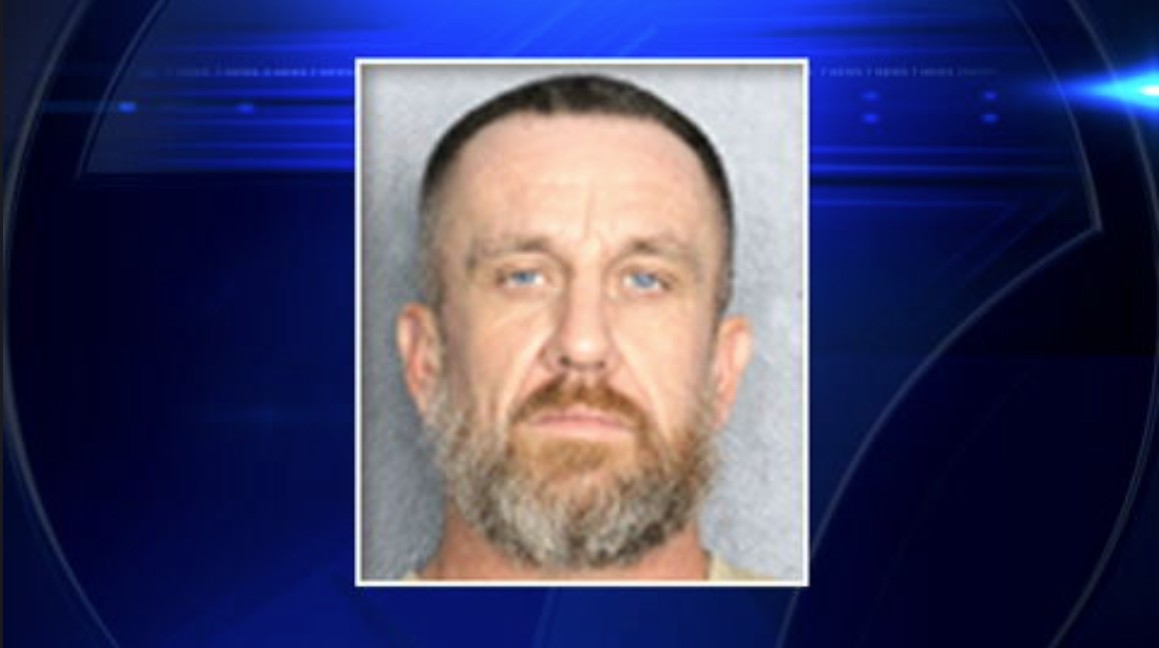 Father bonds out after being accused of taking his 2 children without ...