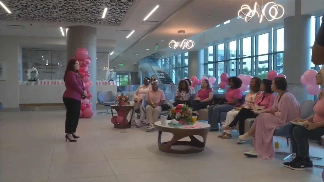 Breast cancer survivors, patients gather at Memorial Cancer Institute ...