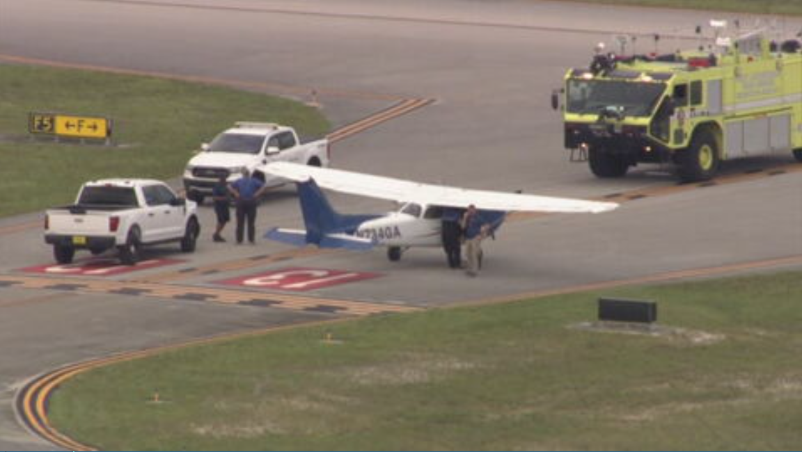 No injuries reported after plane skids off runway at Fort Lauderdale ...