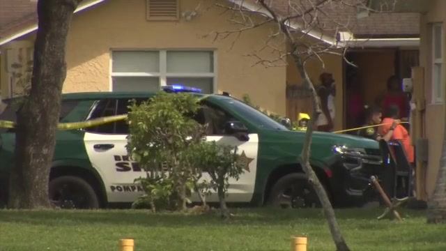 1 killed, 1 hospitalized, 1 on the loose after shooting in Pompano ...