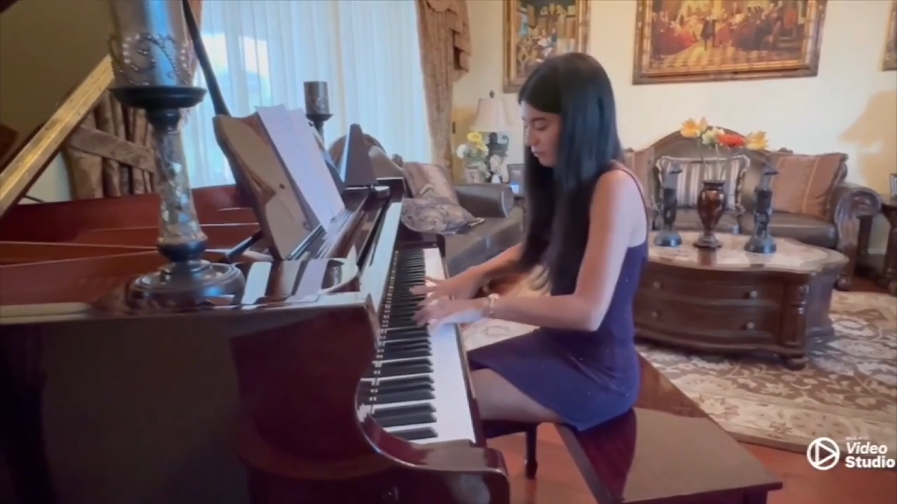 Boca Raton teen uses her musical talents to raise $19K to support those ...