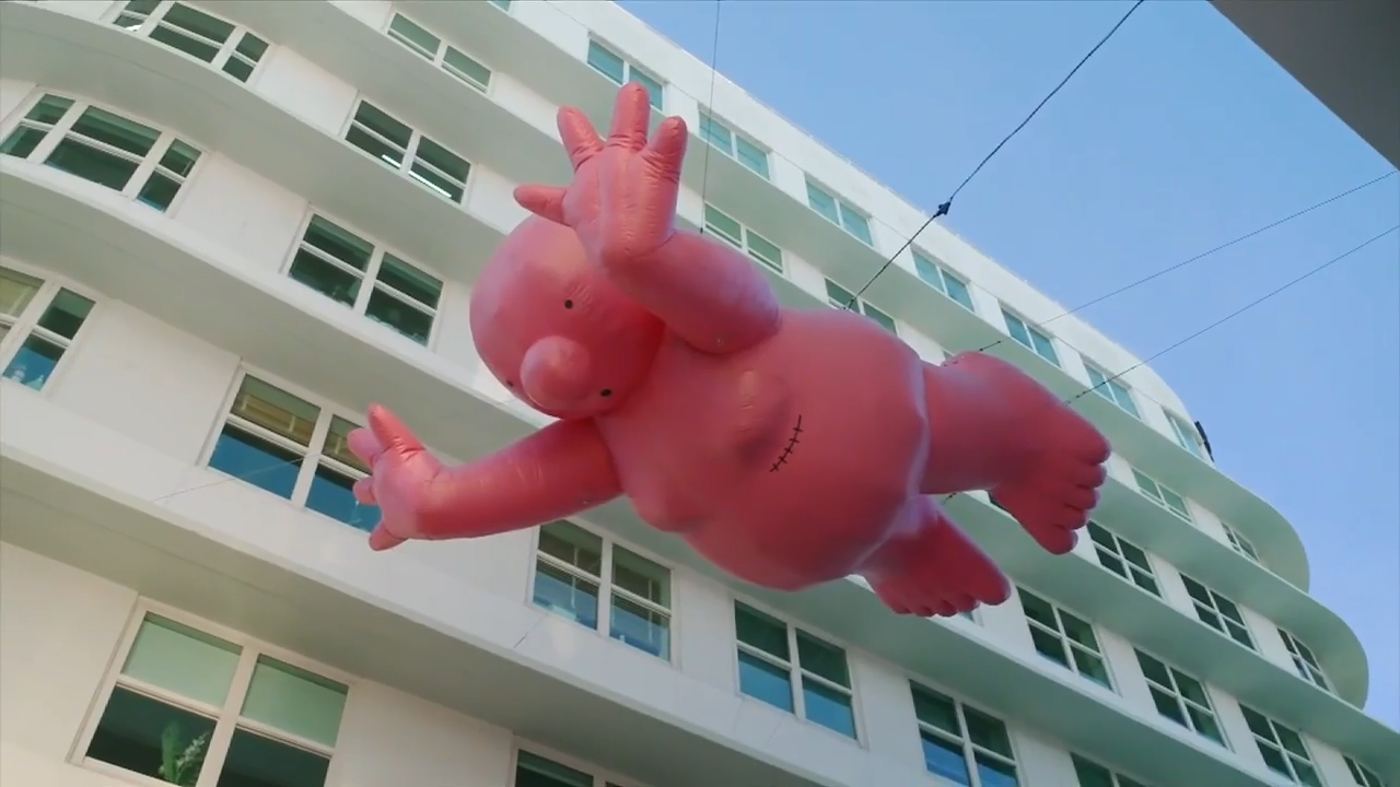 Lincoln Road turns into outdoor art maze with debut of Mr. Pink ...