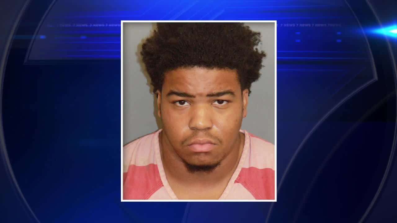 UAB football player accused of stabbing 2 teammates before game - WSVN ...