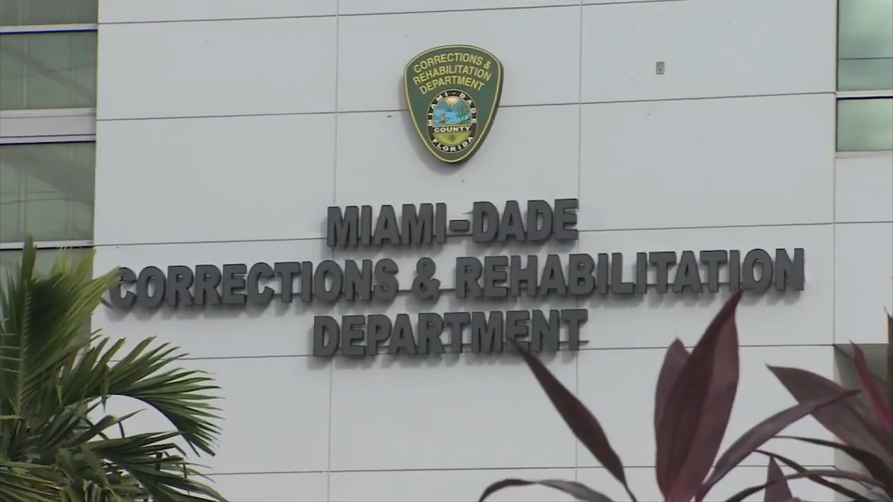 Investigation underway into how Miami-Dade Corrections officers, staff ...