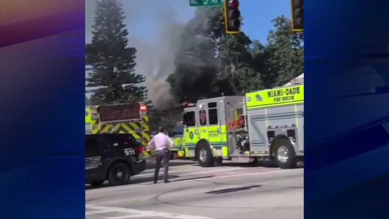Crews put out fire at North Miami Beach home - WSVN 7News | Miami News ...