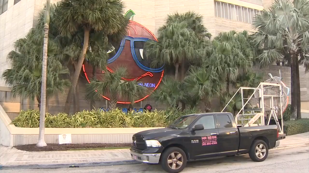 Miami’s iconic Big Orange undergoes final test run ahead of New Year’s ...