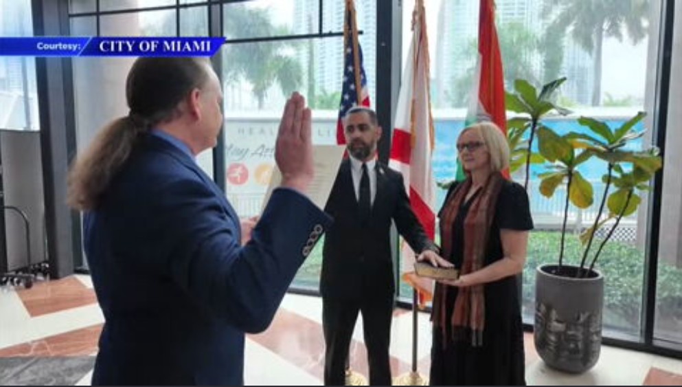 James Reyes sworn in as City of Miami’s city manager - WSVN 7News ...