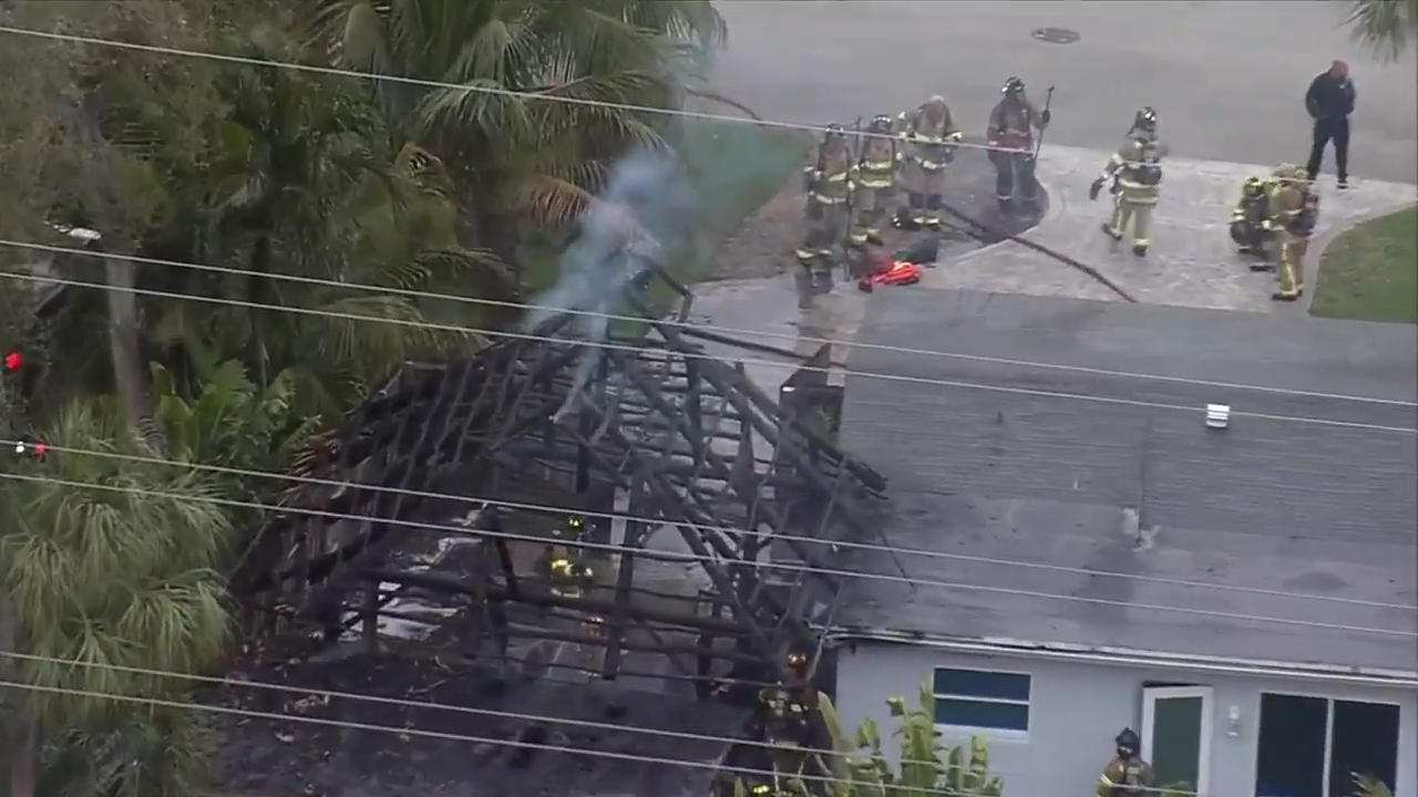 Tiki hut catches fire, spreads to Dania Beach home; no injuries ...