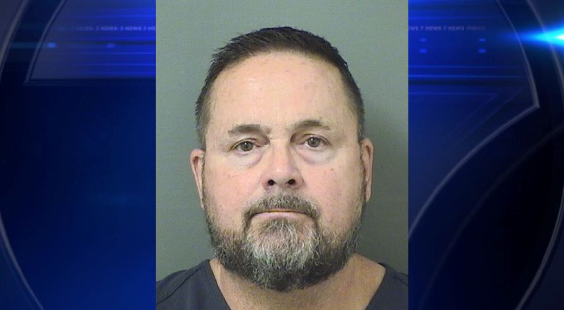 Restaurateur Louie Bossi arrested on domestic battery charge; report ...