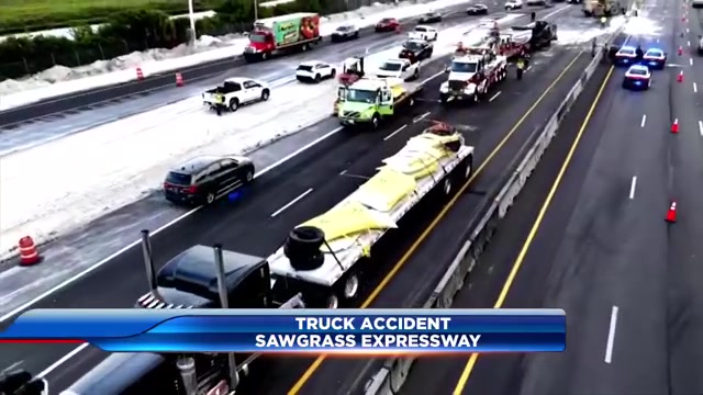 Truck crash shuts down SB Sawgrass Expressway, 2 NB lanes near Sample ...